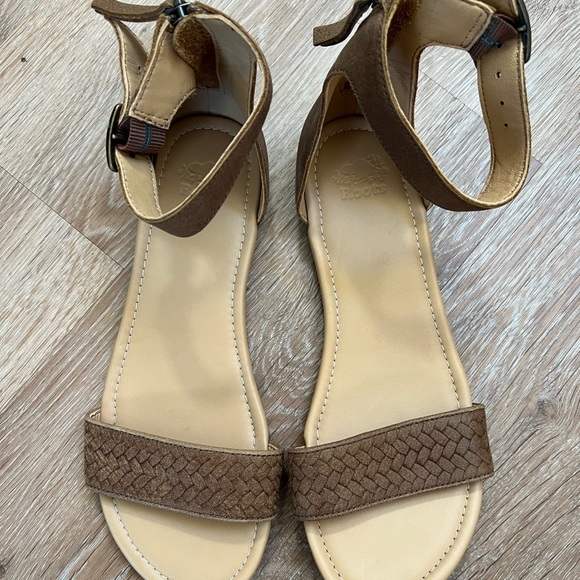 Roots | Shoes | Womens Roots Sandals | Poshmark